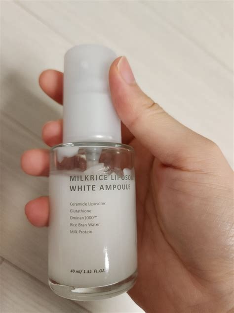 건성피부인데 촉촉하니 너무좋아요~피부도 점점 밝아지는게 느껴집니다 꾸준히 발라서 더 효과있