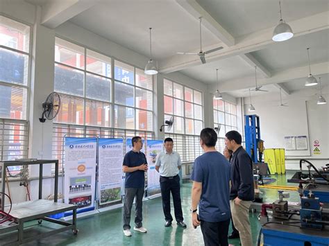 广西虹麒科技有限责任公司来校开展调研座 欢迎访问机电工程学院