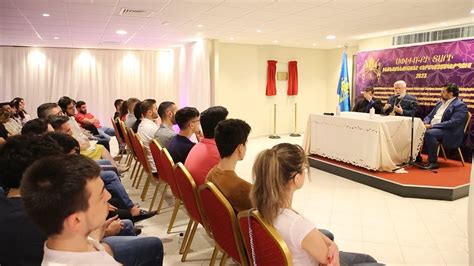 Քուէյթահայ Երիտասարդներու Հետ Հանդիպում Ունեցաւ Ն Ս Օ Տ Տ Արամ Ա Վեհափառ Հայրապետը Youtube
