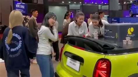 上海車展真辱華了員工「見陸客秒變臉」不給這東西！大牌股價重挫千億 兩岸大陸 三立新聞網 Setncom