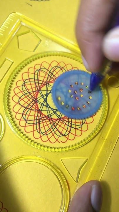 Spirograph Art🤩shorts Spirograph Spiroart Viral Youtubeshorts Ytshorts Trending Art
