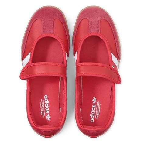 Япон Барааны Дэлгүүр Added A New Photo Япон Барааны Дэлгүүр