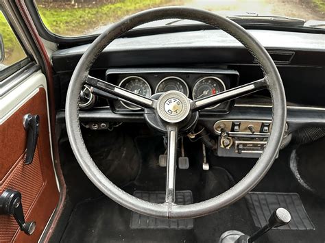 Lot 38 1974 Mini 1275 Gt