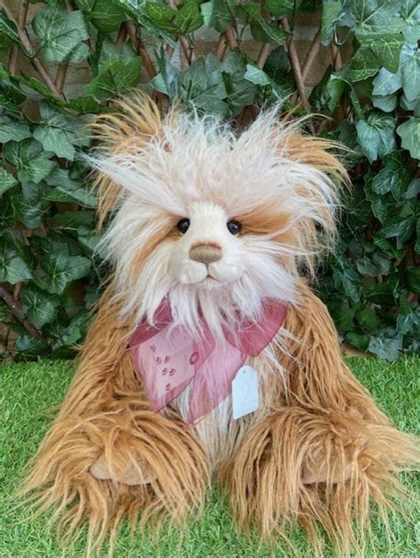 2023 Charlie Bears Holly Day Secret Collection 48cm Cb232261a