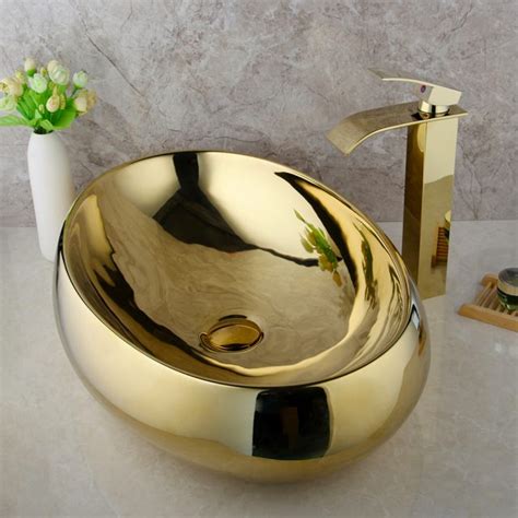 Polished Golden Ceramic Vessel Sink With Golden Plated Solid Brass