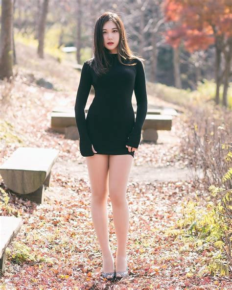 Instagram의 파란호수님 “퇴근 집에가서 불금이 아니라 불일 할듯😔 감성사진 개인촬영 무료촬영 일반인촬영 모델 대학생 프로필 Profile