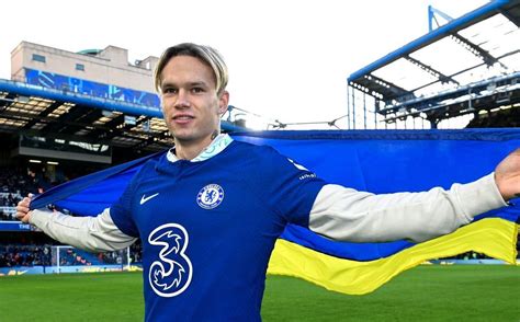 Мудрик посів пяте місце серед найдорожчих придбань в історії Челсі — Спорт 24