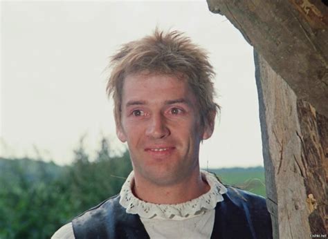 Один из самых ярких персонажей картины Формула любви 1984 Жакоб в исполнении Александра