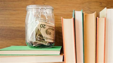 Українські видавці попросили банки надати їм низькі кредити