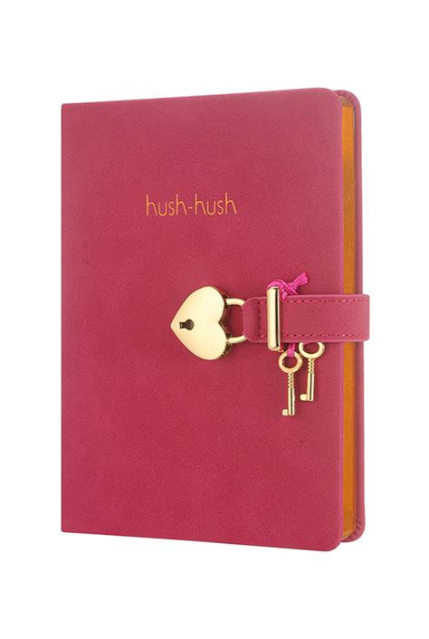 ვარდისფერი ბლოკნოტი ბოქლომიანი