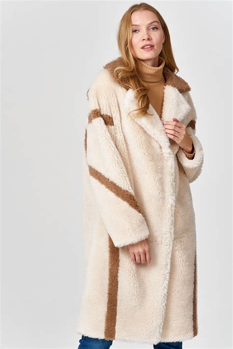 Шуба из овечьей шерсти Virtuale Fur Collection 236343000 - Шубы из ...