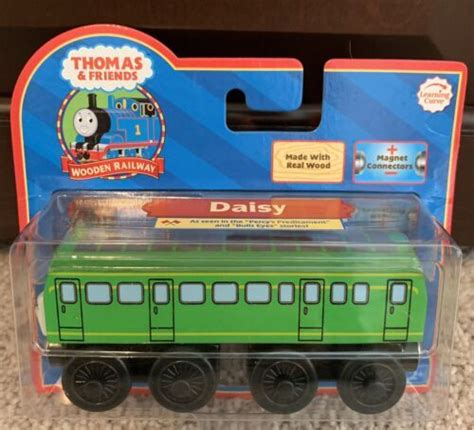 Thomas And Friends Wooden Railway Daisy Train 2007 New In Box 4582261953