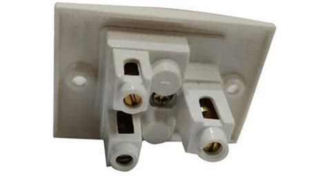 A Three Pin Electric Socket Size X Mm At Piece In New Delhi