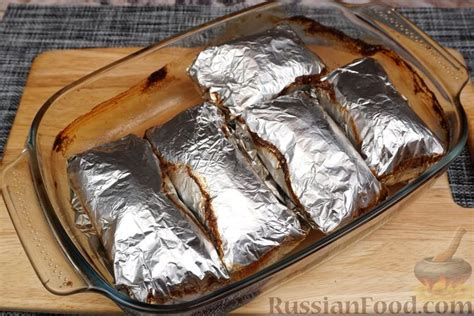 Рецепт Рулетики из говядины с вишней и миндалём запечённые в фольге на