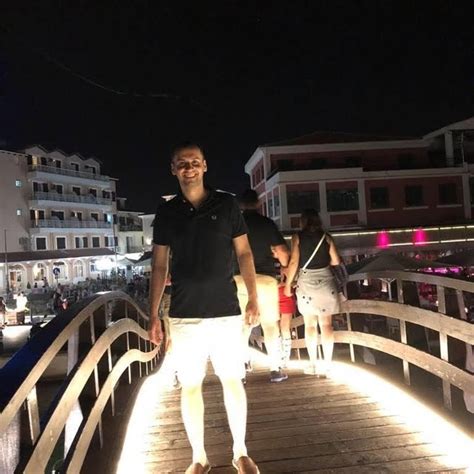 Ensi Stambo Ensistambo On Threads