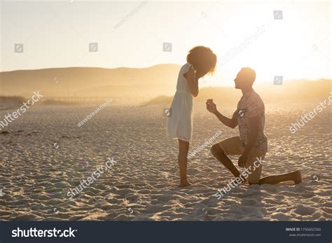 6767 Imágenes De Backlit Couple Imágenes Fotos Y Vectores De Stock