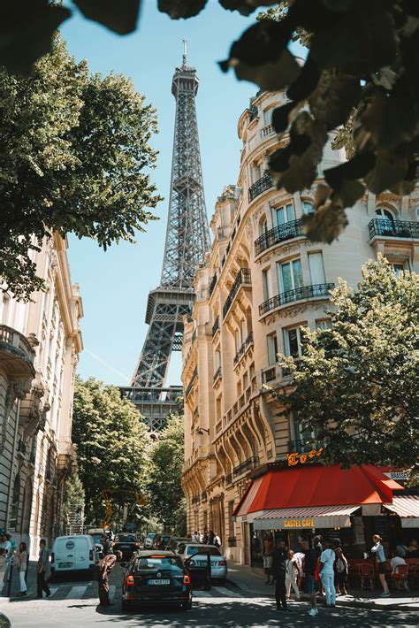Pilihan Destinasi Wisata Di Paris Kota Cinta Yang Penuh Kejutan Berita Seleb And Lifestyle