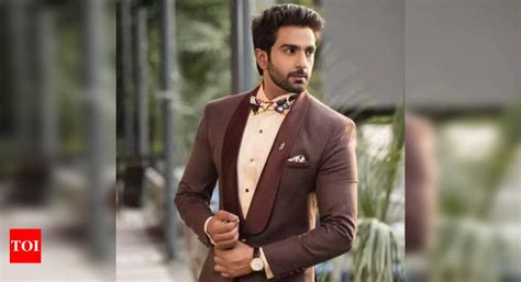 I Didnt Leave Radha Mohan For Harphoul Mohini Sunny Sachdeva Times Of India