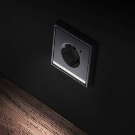 Jung „schuko Steckdose Mit Led Orientierungslicht“ Für Bdia Ausgesucht 2017 Bund Deutscher