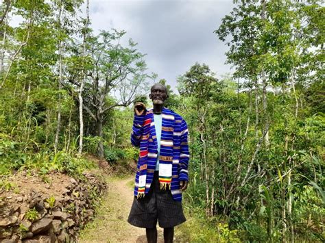 ገሃኖ ጉቼሬ የ87 አመት አዛውንት ናቸው። ኮንሶ ውስጥ መጨሮ በምትባል መንደር ነው ተወልደው ያደጉት። ሀገር ቀየው የመሰከረላቸው ትጉህ ገበሬ ናቸው