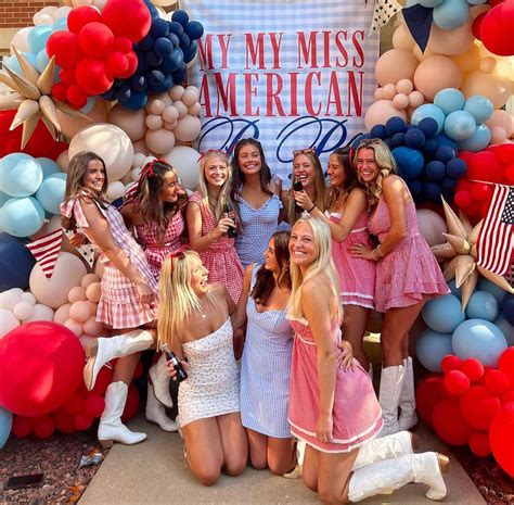 Pin By Susan Ruhne On Chi O Ideas Bid Day Themes Sorority Themes