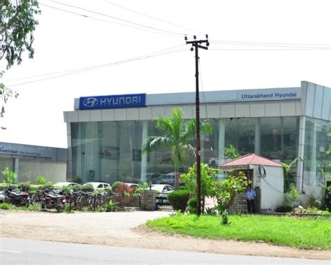 Showrooms Kapcon Architects