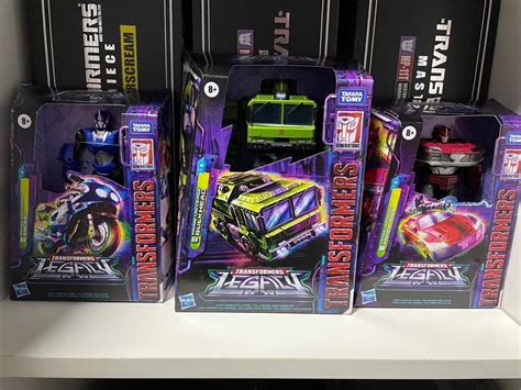 Transformers Legacy Rid Bulkhead Arcee Knockout Hobbies And Toys Toys And Games On Carousell