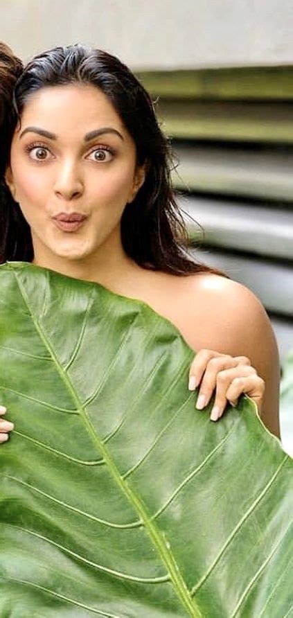 Pin Di Priyanka Vishesh Su Kiara Advani Pin Di Priyanka Vishesh Su Kiara Advani
