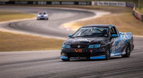 V8 Race Car Vip Driving Experience