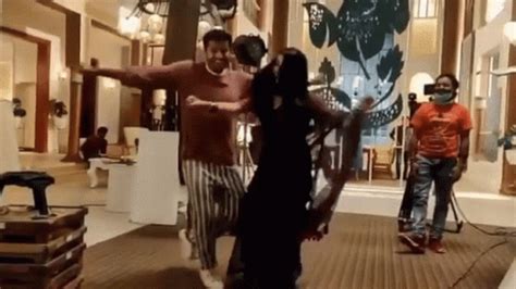 Crazy Dance S That Will Get You Moving Fun And Viral Animation