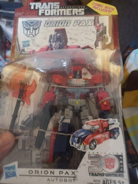 Transformers Orion Pax Hobbies Toys Toys Games On Carousell