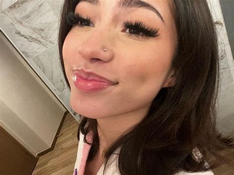 Pin By Abigail Rimola On Piercing Beautiful Mexican Women Pretty