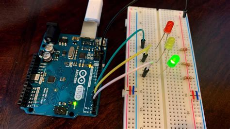 Traffic Light System How To Simulate A Traffic Signal Using Leds