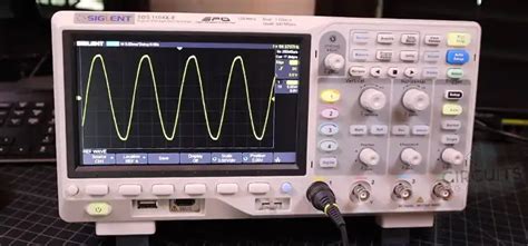 How To Read An Oscilloscope Screen Things You Should Know Circuits