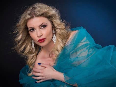 Ох на дядо Надарена миска от Вършец стана пиар в здравното министерство горещи снимки