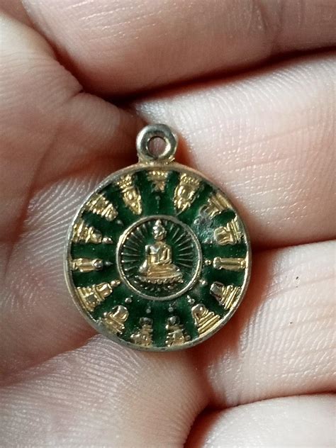 เหรียญโสฬสหลวงพ่อวัดเขาตะเครา กะไหล่ทองลงยา ปี๒๓ Ennxo