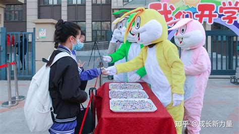 【华泽•开学第一天】冬去春归，共赴未来——开学第一天纪实 知乎