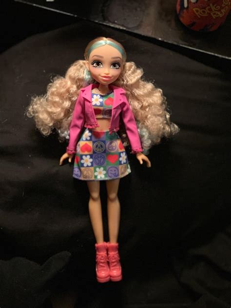New Hairmazing Dolls And Fashion Packs Rdolls