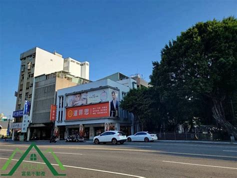 富築商一店面可餐飲大面寬專任租租通最優質的租屋網