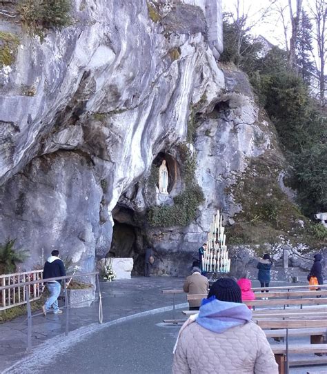 Filegruta De La Virgen De Lourdes Wikimedia Commons