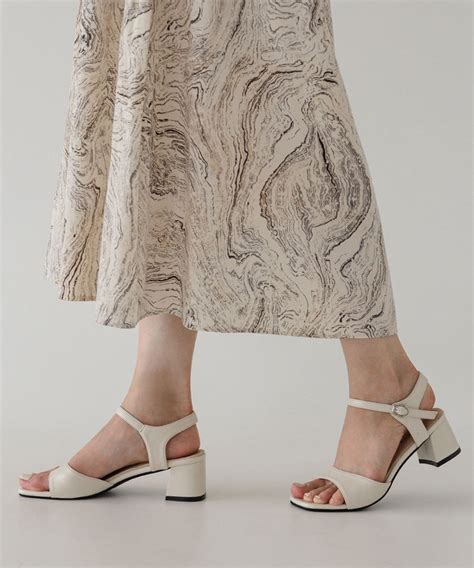 착한구두 단독 자체제작🌟데이트룩💗여행룩 메리제인 샌들힐 데일리룩 하객룩 휴양지룩 스트랩샌들 검정샌들 화이트샌들 시즌오프 뮤즈 Sdlts2d186