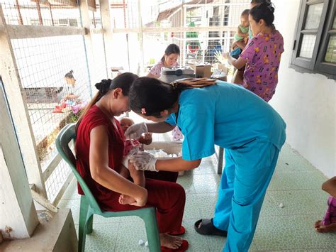 မွေးကင်းစမှ အသက် ၂ နှစ်အောက် ကလေးငယ်များကို ပုံမှန်ကာကွယ်ဆေးထိုးနှံခြင