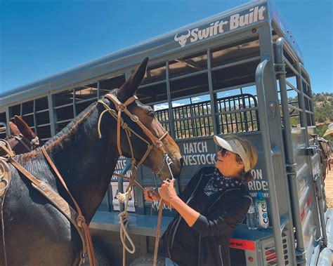 Sisters Cousins And Best Friends Dixie National Forest And Red Canyon In Utah — Mules And More