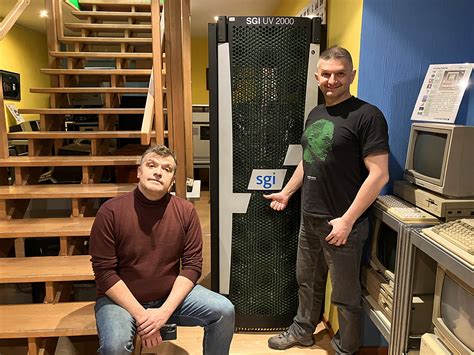 New Exhibit Sgi Uv 2000 Supercomputer Peekandpoke