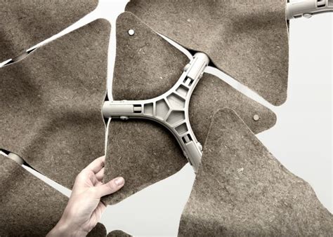 Layer Uses Large Hemp Tiles To Create Scale Partition System Produktdesign Es Grünt So Grün