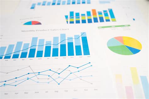 차트 또는 그래프 용지 재무 계정 통계 및 비즈니스 데이터 개발에 대한 스톡 사진 및 기타 이미지 개발 경제 공부 Istock