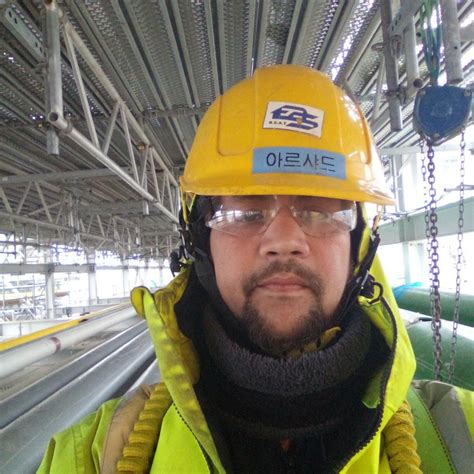 Md Arshad Khan Pipe Fitter Daeshin Egg Xing