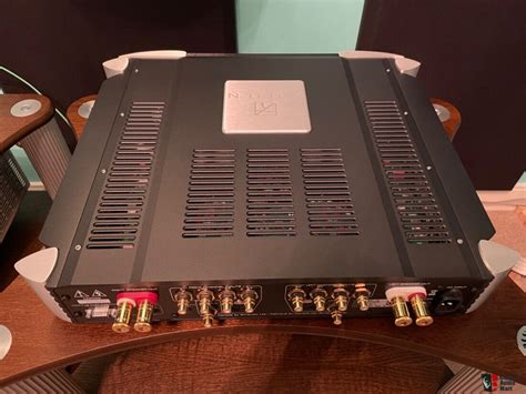 Simaudio Moon 600i V2 Photo 4300807 Canuck Audio Mart