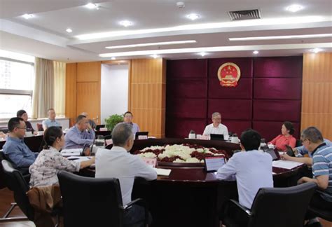 巴南区十九届人大常委会召开第46次主任会议