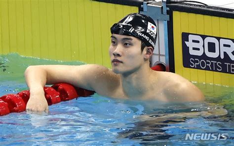 2번째 金 따러 간다 황선우 자유형 200m 예선 1위 밤 8시48분 결정난다 이호준 3위 판잔러 4위 항저우 Ag 스타뉴스 2번째 金 따러 간다 황선우 자유형 200m 예선 1위 밤 8시48분 결정난다 이호준 3위 판잔러 4위 항저우 Ag 스타뉴스